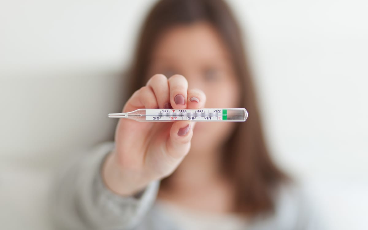Febbre: Cause, sintomi e strategie efficaci per gestire l'aumento della ...